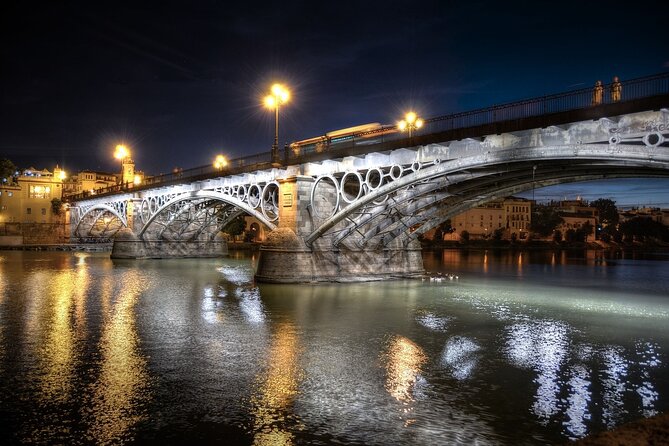 Private walking tour of Triana in Seville - Key Points