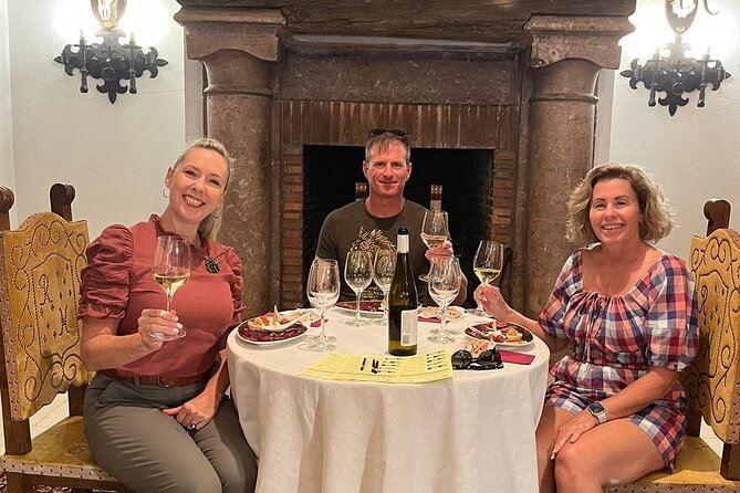 Private Winery and Lunch Experience an hour from Madrid - Who Will Love This Tour?