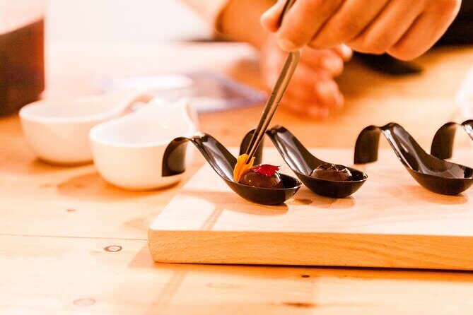 Private Workshop Preparation of Pintxos with Lunch in Bilbao - Who Will Love This Experience?