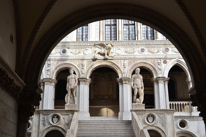 Public Tour: Powerful Venice - Skipping the Lines Makes All the Difference