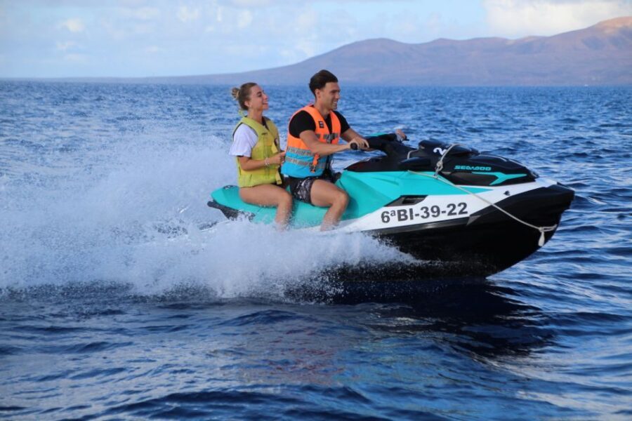 Puerto del Carmen: Single or Double Jet Ski Rental - An In-Depth Look at the Jet Ski Rental Experience