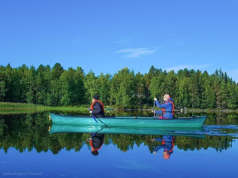 Pyhätunturi: Easy Canoe Trip on Lake Pyhäjärvi - An Introduction to the Canoe Experience in Lapland
