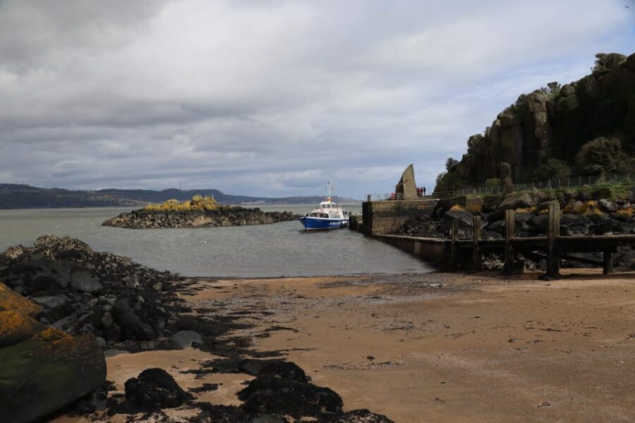 Queensferry: Sightseeing Cruise to Inchcolm Island - Wildlife Watching and Scenic Views