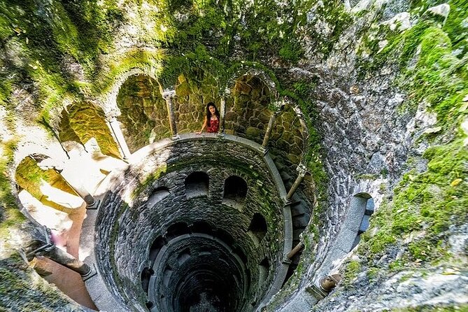 Quinta da Regaleira Entry Tickets with Host From Meeting Point - Key Points