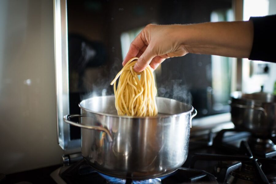 Ragusa: Pasta & Tiramisu Cooking Class at a Local's Home - Learning to Make Pasta: The Art of ‘Sfoglia’
