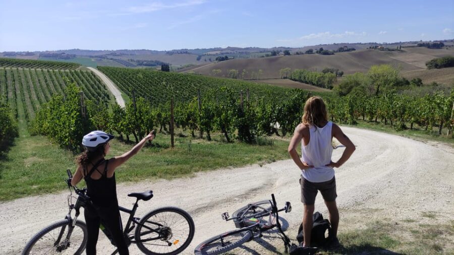 Recanati: discover the hills of infinity by E-Bike - FAQ