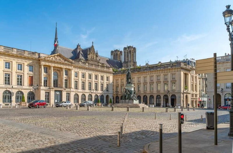 Reims: Express Walk with a Local in 60 minutes - Who Will Benefit Most From This Tour?