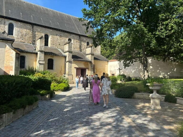 Reims or Epernay: Short day family growers & lunch - Whats Included and Whats Not