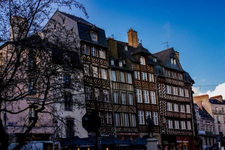 Rennes: Private Guided Walking Tour - Authentic and Engaging Stories