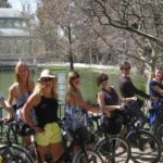 Rent a Bike in Madrid -Free phone holder and selfguided tour - What’s Included and What to Expect