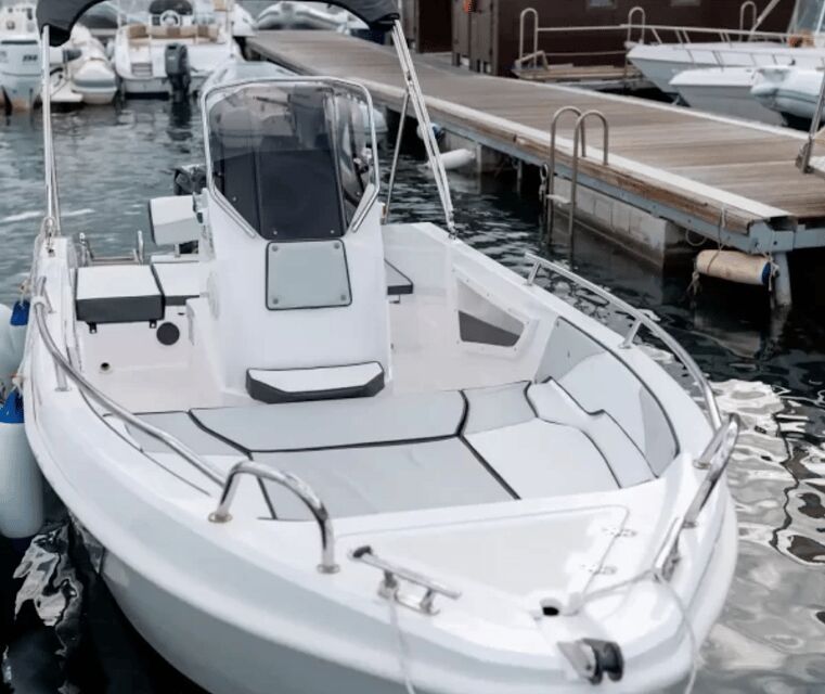 Rent Barca Nica LittleJoy and explore the AeolianArchipelago - What’s Included and What’s Not