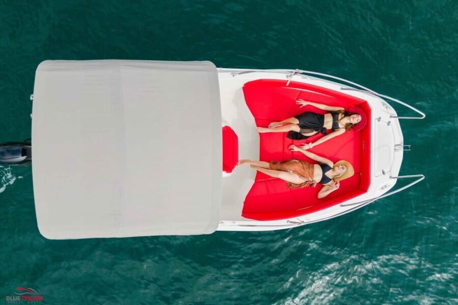 Rent boat in Amalfi Coast without license or with Skipper - What’s Included and What’s Not