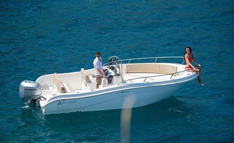 Rental Boat 40 HP - Exploring Sicily by Boat: What You Can Expect
