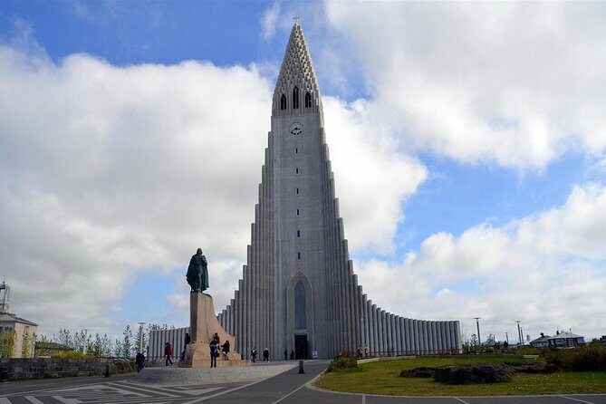 Reykjavik Excursion & Blue Lagoon. Private Day Tour - Who Should Consider This Tour?