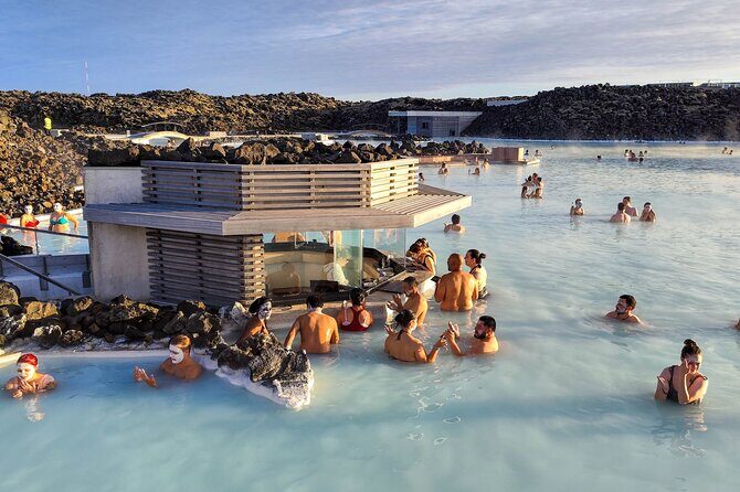 Reykjavík/KeflavíkBlue Lagoon, Silica & Retreat Transfer - Is This Transfer Right for You?
