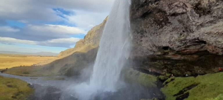 Reykjavik: Private South Coast and Katla Ice Cave Tour - How the Experience Adds Value