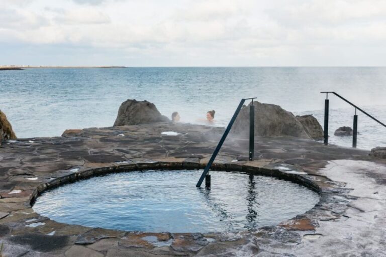 Reykjavik: Sky Lagoon Admission with Transfer - What Makes Sky Lagoon Special