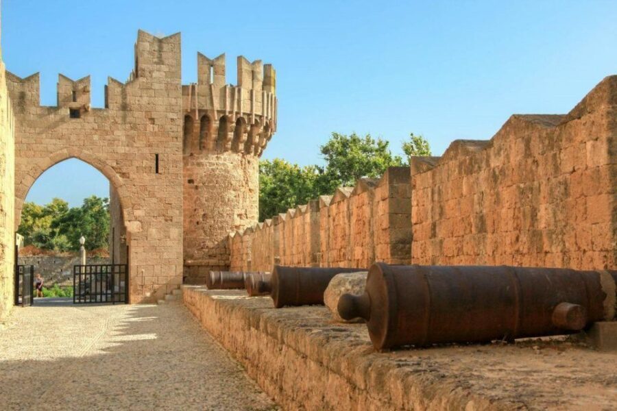 Rhodes: Guided Rhodes City By Night with Live Music & Dinner - The Reality of the Tour: What Travelers Have to Say