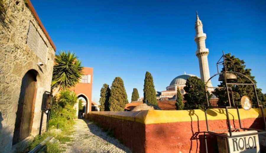 Rhodes: Private Medieval City Treasure Hunt with Food Stops - What Makes This Tour Stand Out
