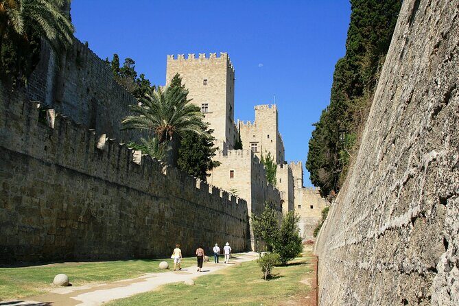 Rhodes Shore Excursion: Private Lindos and Rhodes Old Town Tour - Authentic Experiences from Previous Travelers