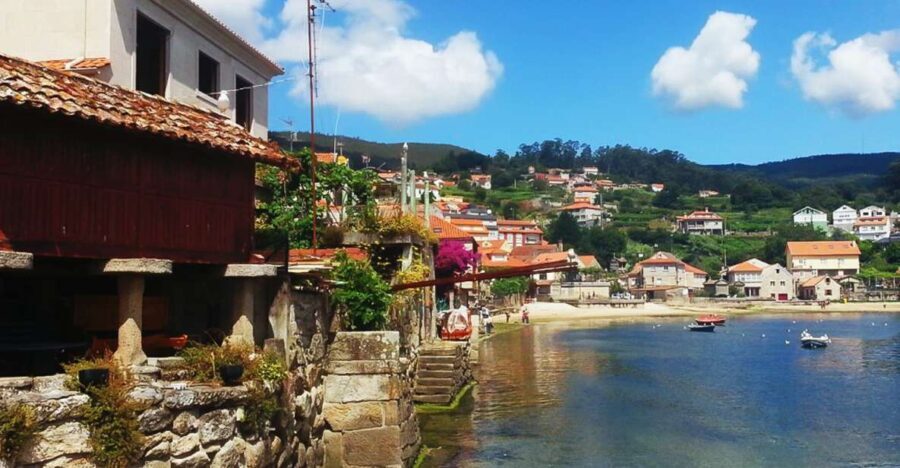 Rías Baixas: Guided Day Tour from Santiago with Boat Ride - Authenticity & What You’ll Take Away