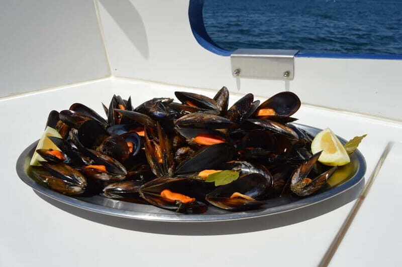 RIBEIRA: Mussel Boat Trip with Mussel Tasting - Why This Tour Offers Great Value