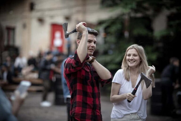 Riga: Axe and Knife Throwing Experience - The Practical Details