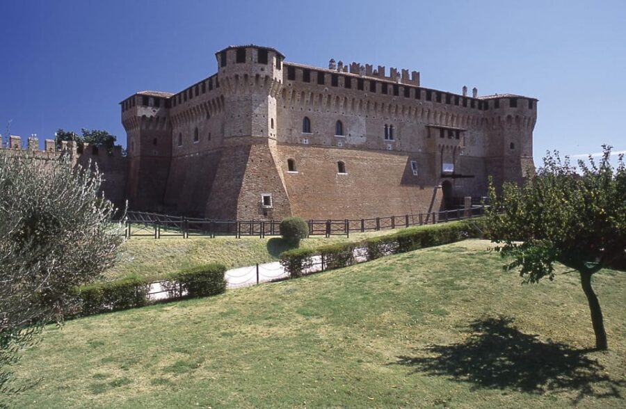 Rocca of Gradara Entry Ticket & Audio App - Who Is This Tour Best For?