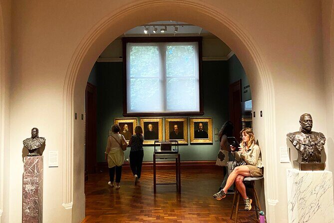 Rogues and Rebels Private Tour in National Portrait Gallery - What Makes the Tour Special?