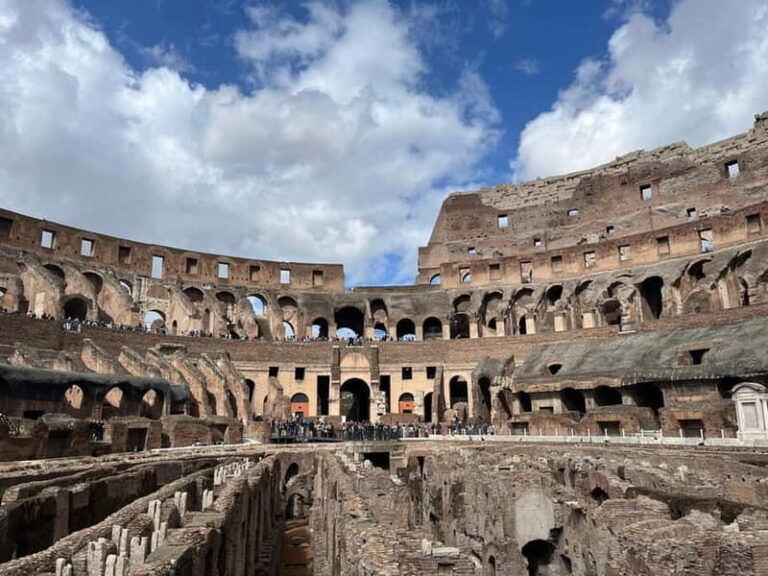 Roma: Colosseum, Forum, Palatine Entrance & 3D audio guide - The Digital Audioguide: More Than Just Sound