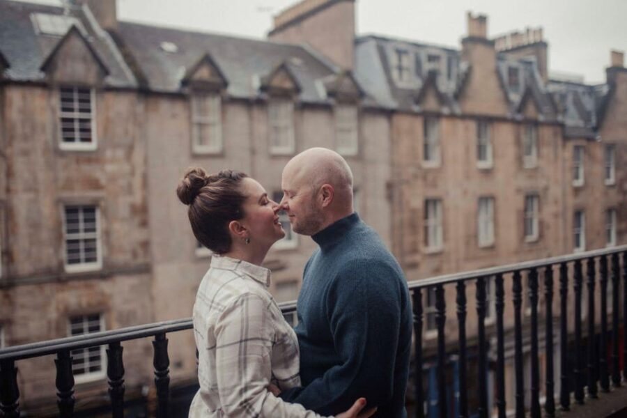 Romantic Photoshoot Experience for Couples in Edinburgh - Why Consider a Photoshoot in Edinburgh?