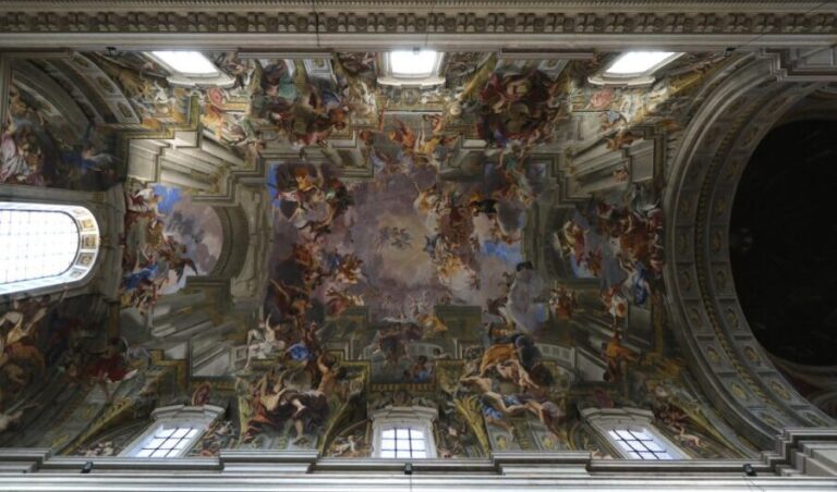 Rome: Best of Rome 2 hours Walking Tour - The Guide & Group Dynamics