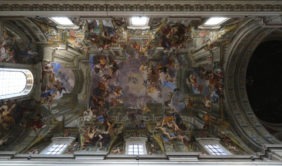 Rome: Best of Rome 2 hours Walking Tour - The Guide & Group Dynamics