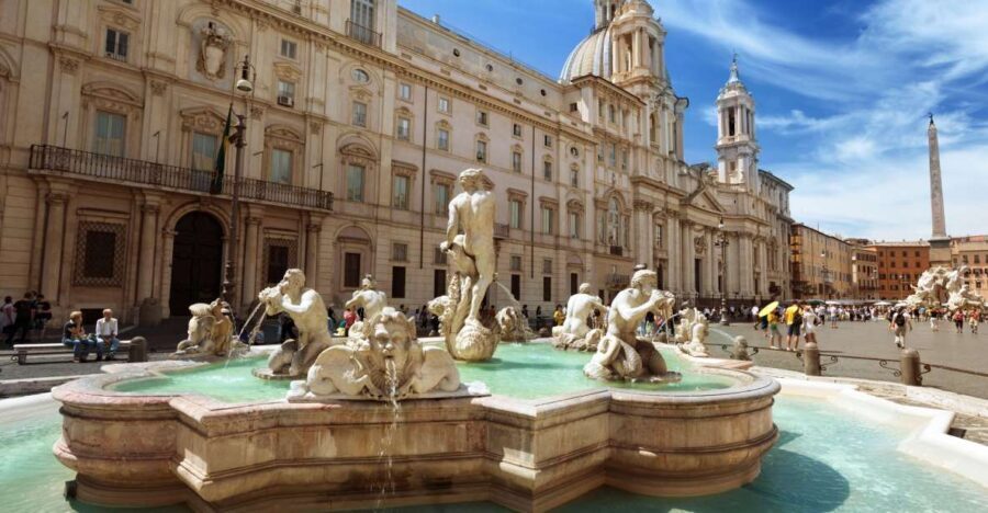 Rome: Colosseum and historic centre private walking tour - The Itinerary in Detail