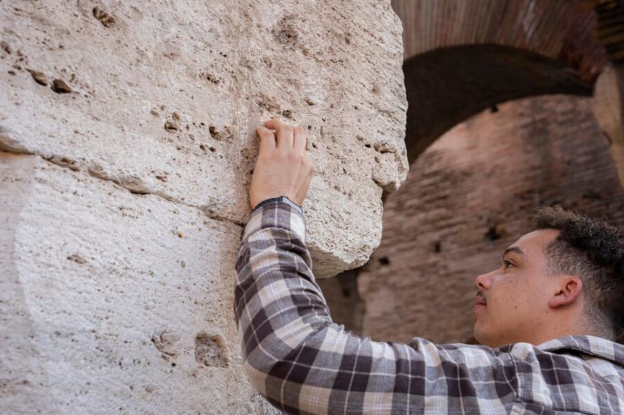 Rome: Colosseum, Forum, & Palatine Hill Entry & Audioguide - Breaking Down the Itinerary