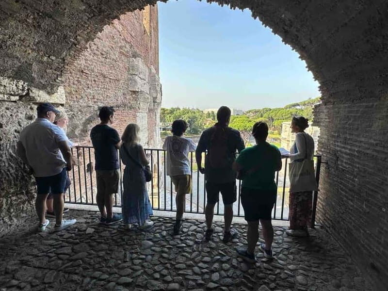 Rome: Colosseum VIP Top Floor Guided Tour - A Closer Look at the Itinerary