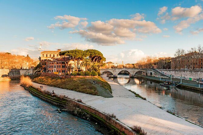 Rome: Enjoy Hidden Gems with Wine Tasting, Half Day Private Tour - Who Should Book This Tour?
