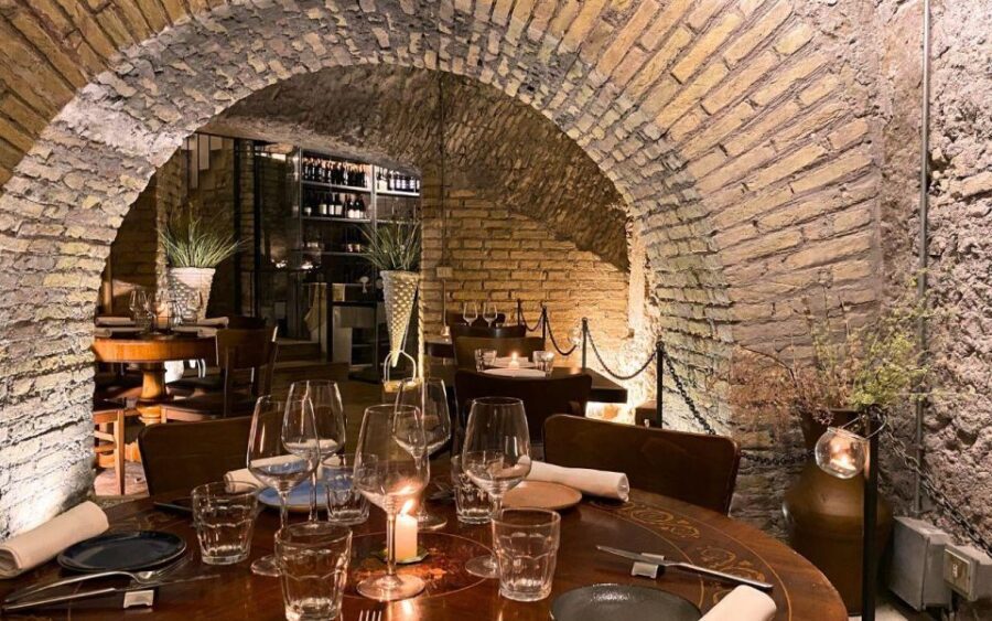 Rome: Exclusive Candlelight dinner in Agrippa's Roman Bath - The Details of the Itinerary
