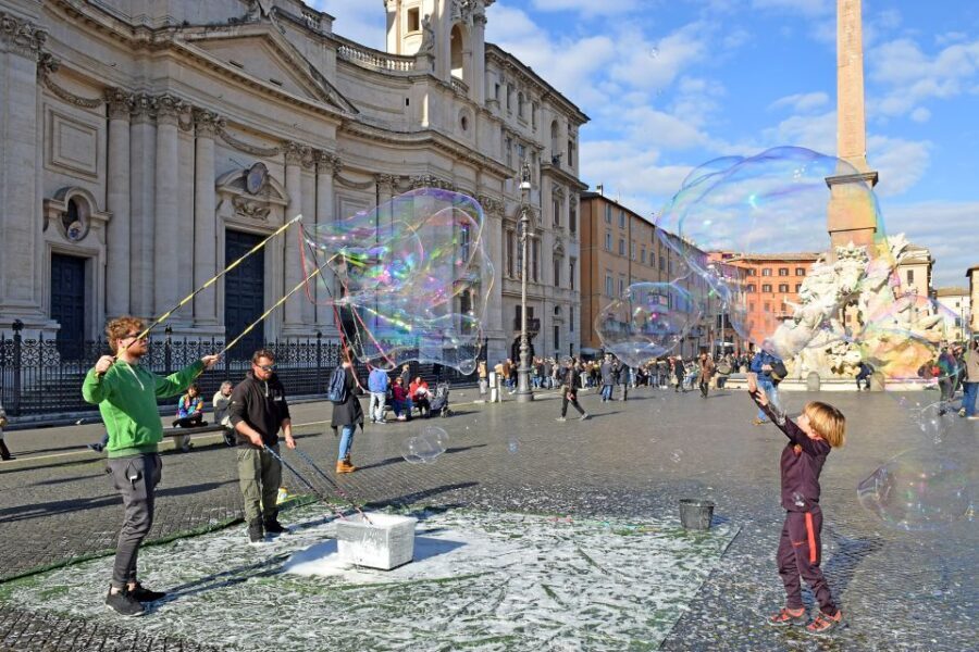 Rome: Family Fun Private Highlights Walking Tour with Pizza - The Detailed Itinerary