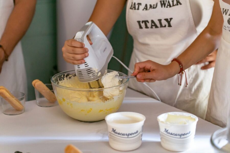 Rome: Fettuccine and Tiramisu Cooking Class with Wine - A Closer Look at the Experience