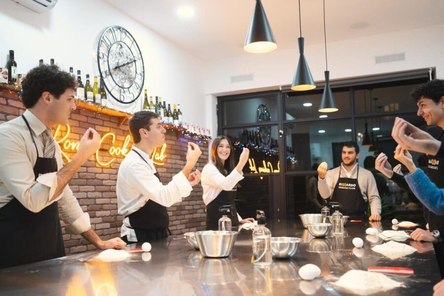Rome: Fresh Pasta-Making Class with Italian Chef and Wine - What’s on the Menu?