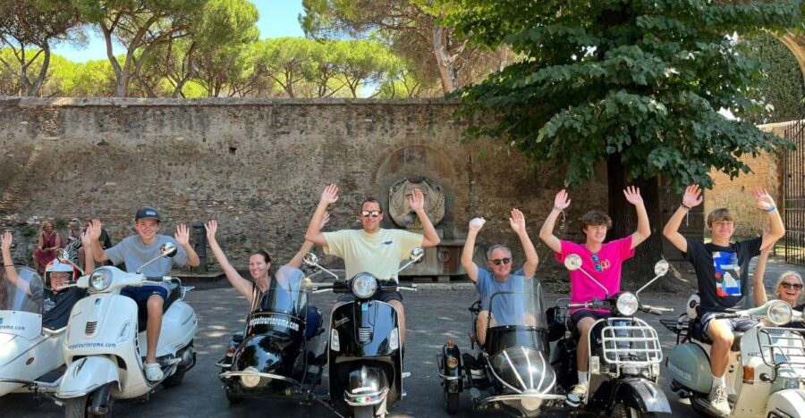Rome: Highlights Vespa Sidecar Tour with Coffee and Gelato - The Experience of Riding a Vespa in Rome