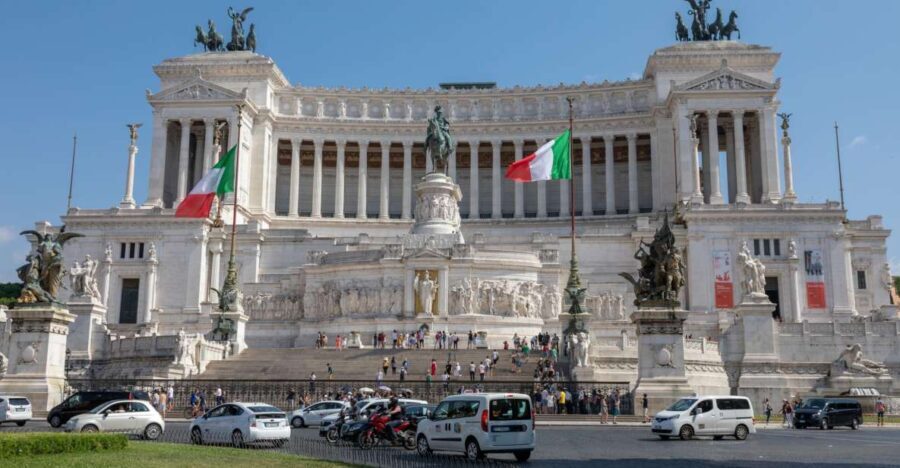 Rome: Historic Center Self-Guided Smartphone Tour - The Practicalities and What They Mean for You