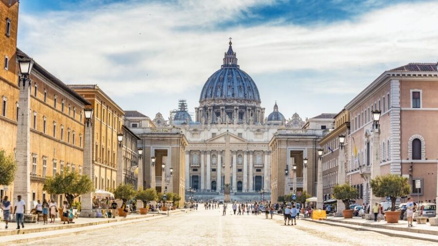 Rome: Hop-on-Hop-off Bus with Vatican and Sistine Chapel - Detailed Breakdown of the Itinerary