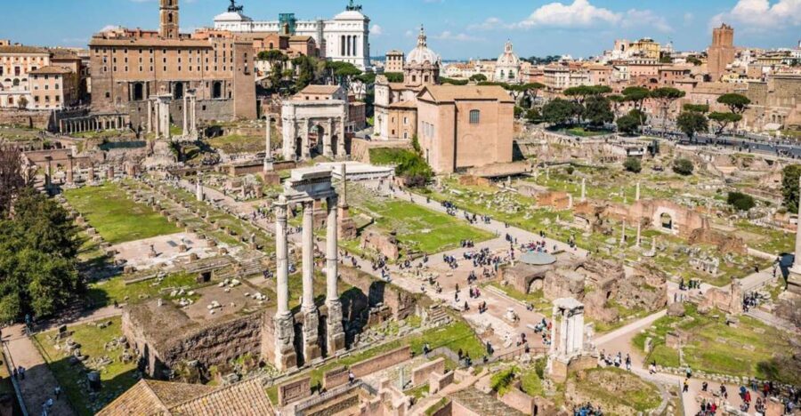 Rome: Houses of Augustus and Livia Private Tour - The Roman Forum and Its Stories