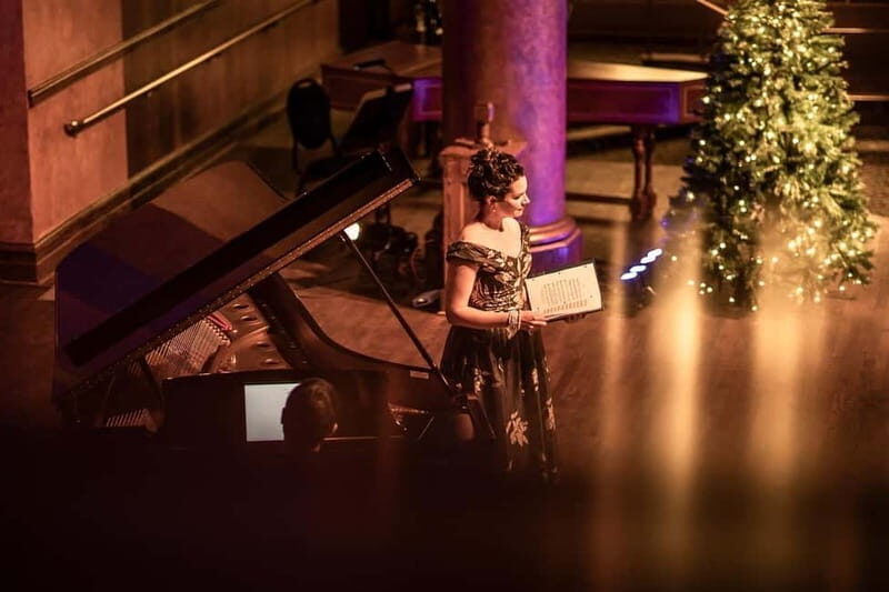 Rome: Italian Opera Night Candlelight Concert - Key Points