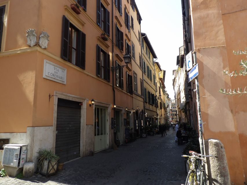 Rome: Main Squares and Fountains Guided Walking Tour - Is This Tour Worth the Price?