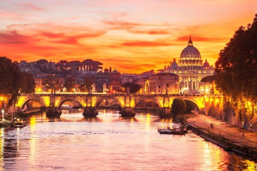Rome: Night Photo Tour and Workshop - The Practical Side: What to Expect and What to Pack