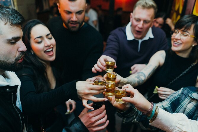 Rome Nightlife Experience: Award-Winning Bar Crawl with Guide - A Scenic Walk and a Journey into Rome’s Past