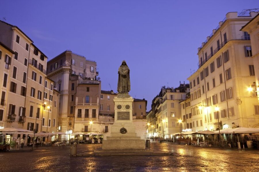 Rome: Nighttime Private Walking Tour With Local Guide - The Practicalities and Value of the Tour
